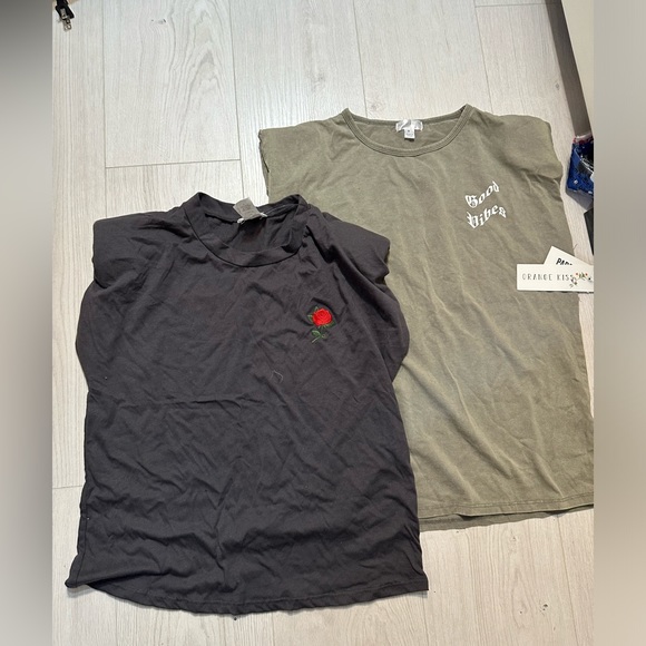 Tops | New 2 Pack Tops Padded Shoulder | Poshmark